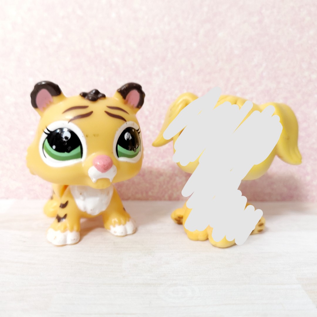 Littlest pet shop lps walkable tiger and golden retriever, Hobbies ...