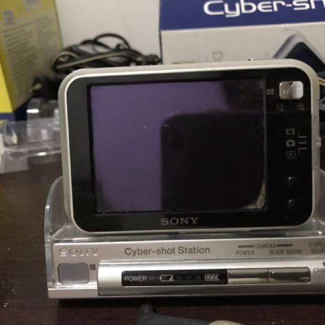 Sony Cyber Shot DSC-N1 with CSS-TNA Cyber Shot Station #JAN55, Photography, Cameras on Carousell