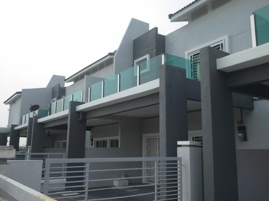 Double storey intermediate terrace, Bandar Sri Sendayan(Helonix) bayu 3 ...