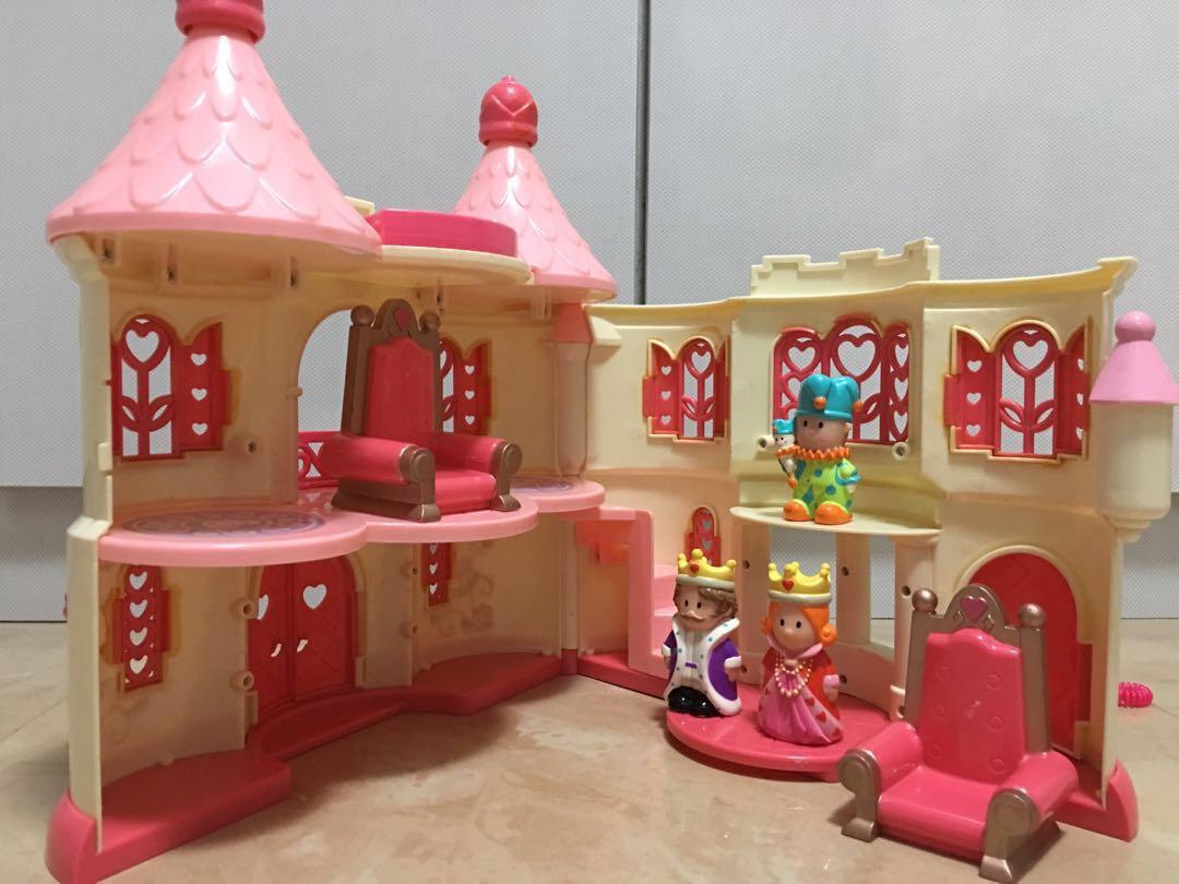ELC Happyland Fairly Castle Playhouse, Hobbies & Toys, Toys & Games on ...