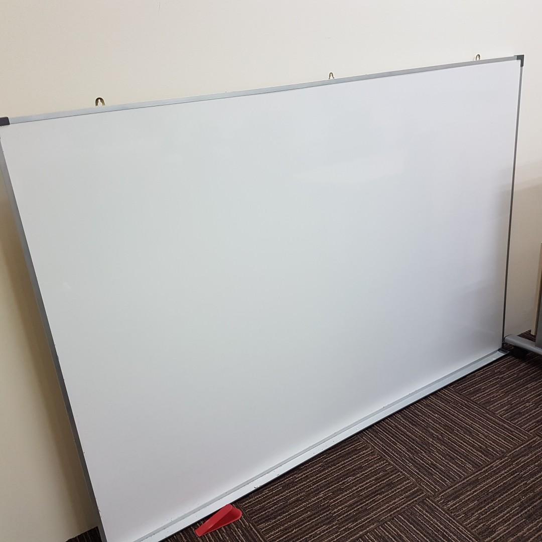Wall mounted magnetic Whiteboard - 4ft by 6ft (120cm x 180cm), Hobbies ...