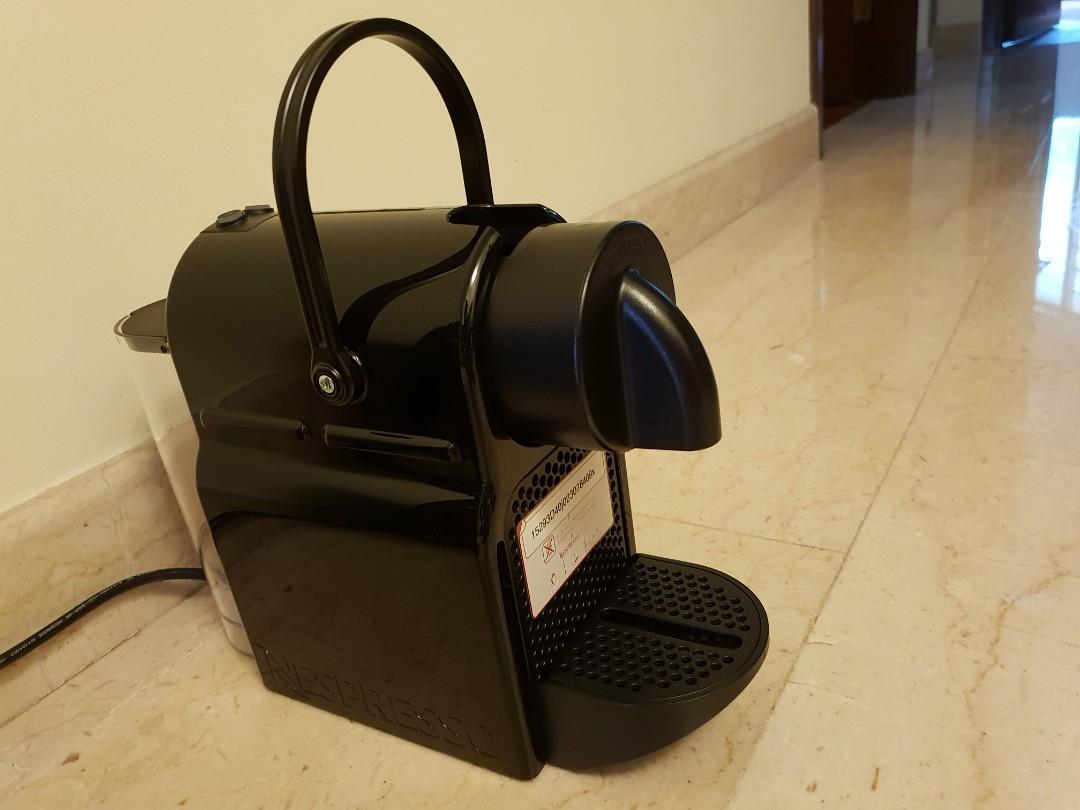Nespresso Inissia D40 Capsule Machine, TV & Home Appliances, Kitchen ...