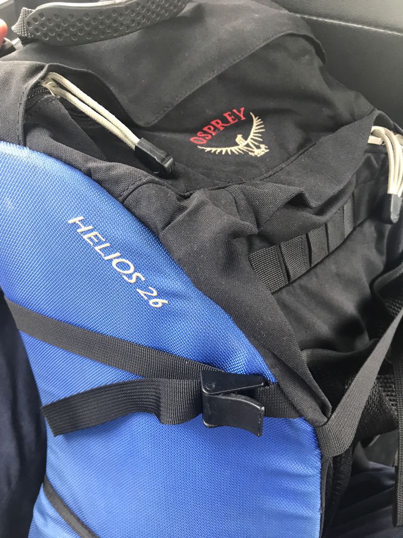 Osprey Helios 26 backpack (used), Men's Fashion, Bags, Backpacks on ...
