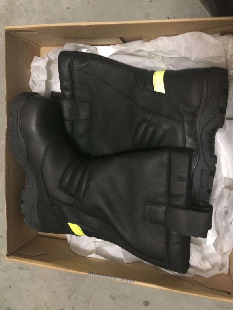 scdf fire fighter boots, Everything Else on Carousell