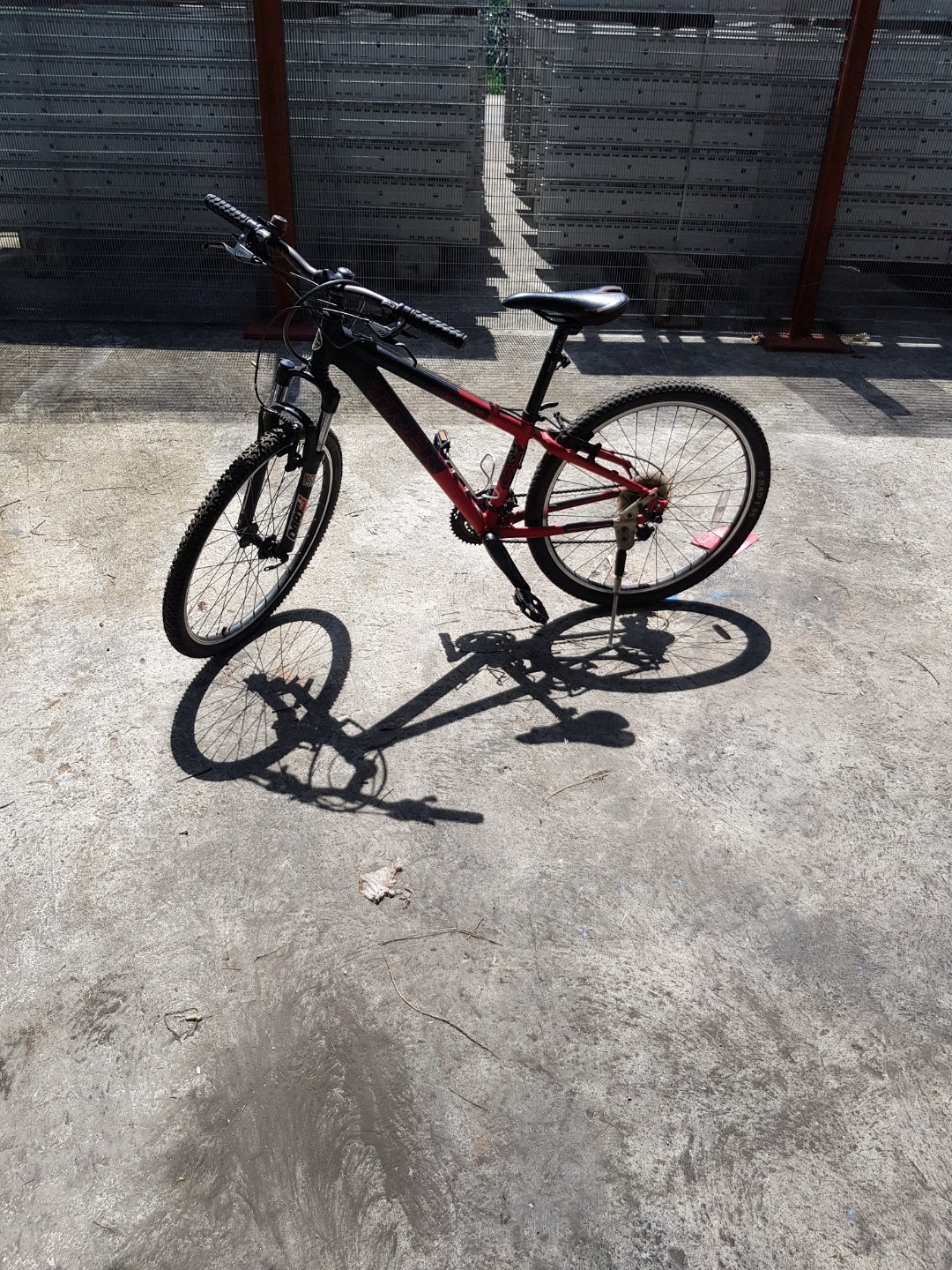 TREK 4500, Bicycles & PMDs, Bicycles, Mountain Bikes on Carousell