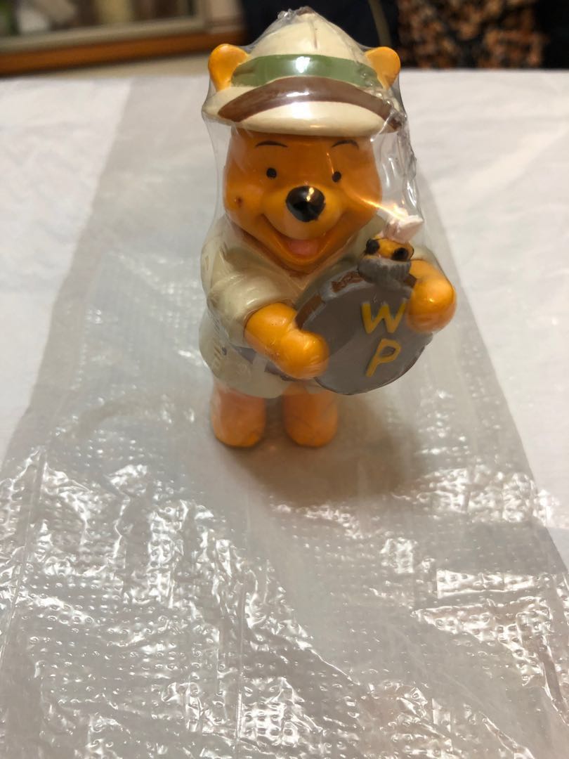 Winnie The Pooh Figure, 興趣及遊戲, 玩具 & 遊戲類 - Carousell