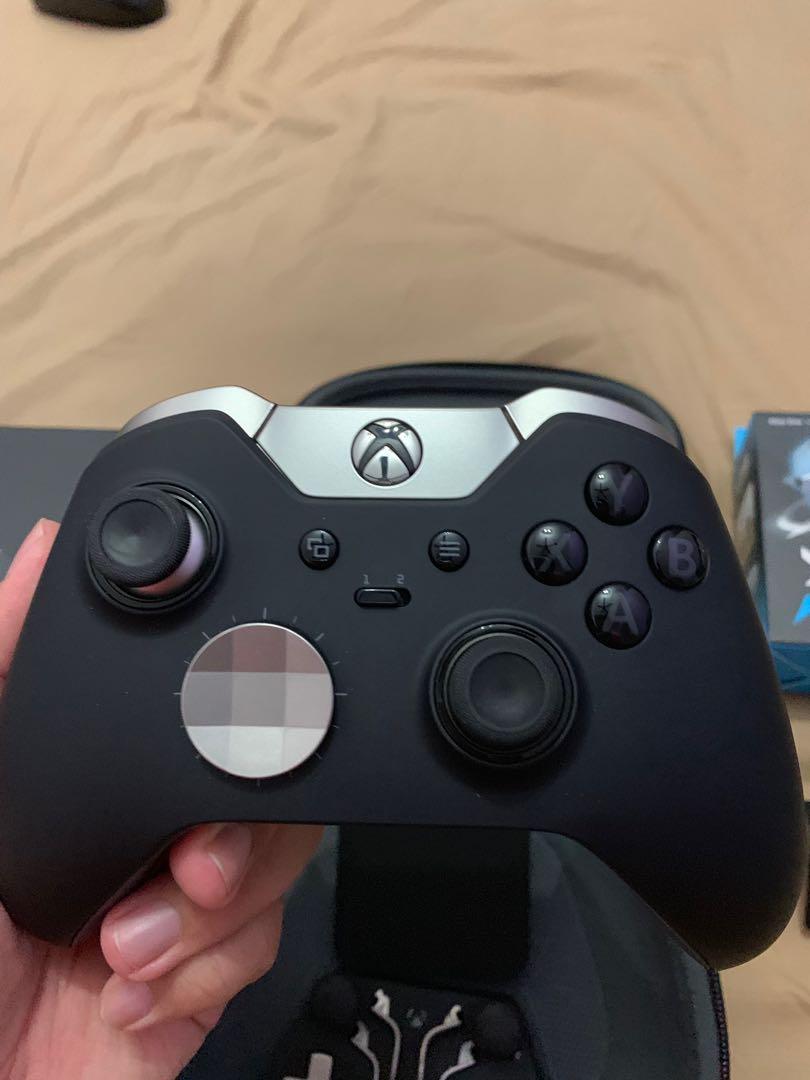 Xbox Elite Wireless Controller & Brook X One Adapter, Video Gaming ...