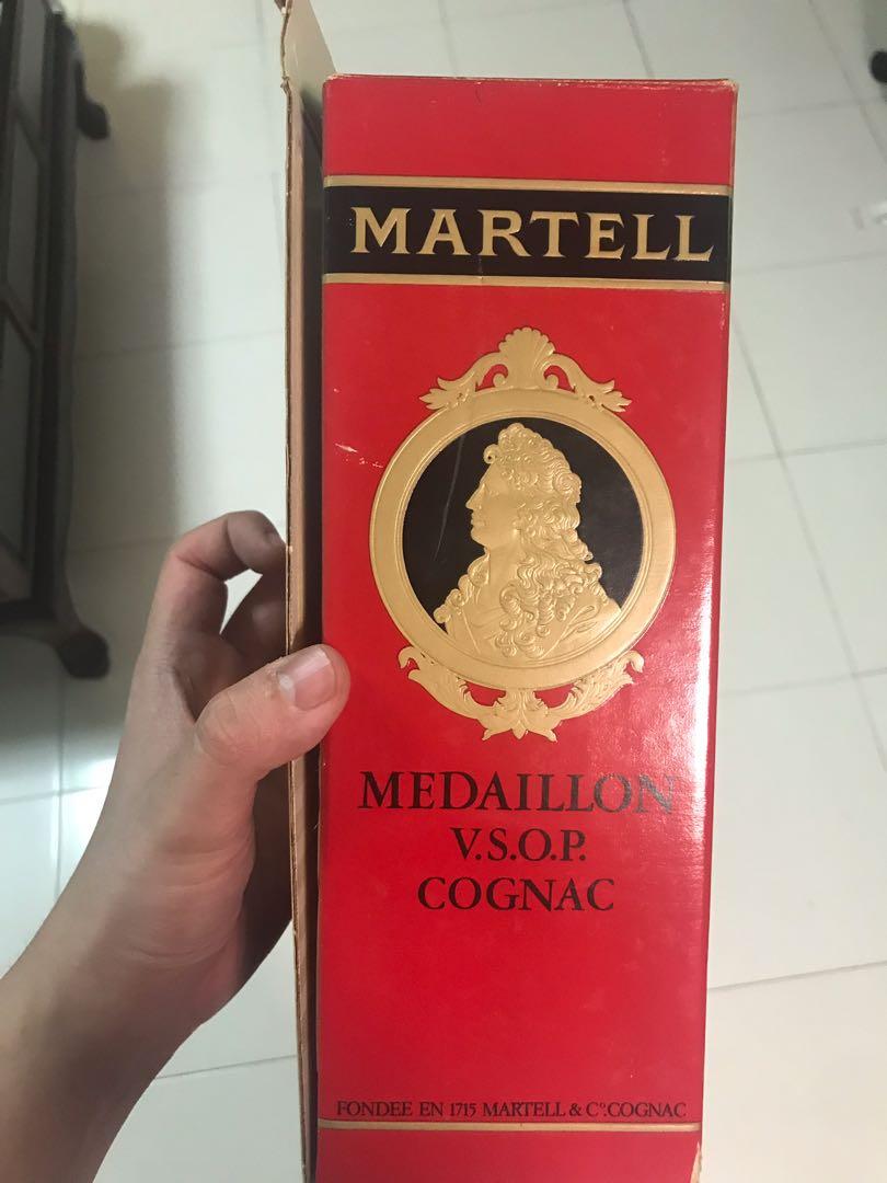 Martell VSOP Medaillon Special Reserve 700ml, Food & Drinks, Alcoholic Beverages on Carousell