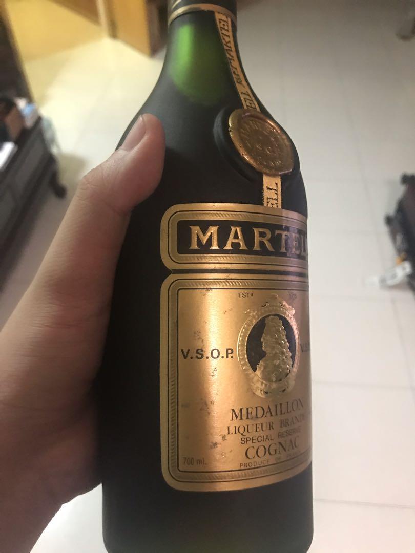 Martell VSOP Medaillon Special Reserve 700ml, Food & Drinks, Alcoholic Beverages on Carousell