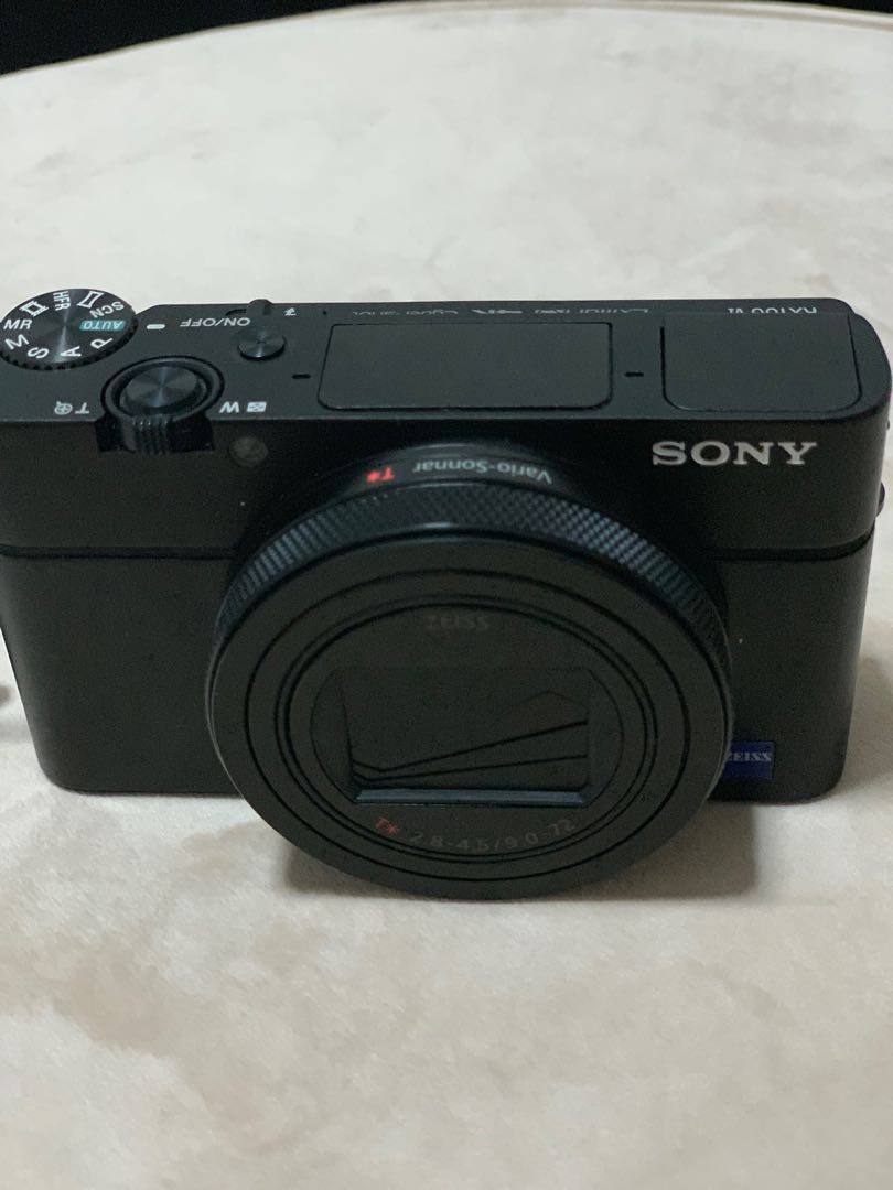 Sony Rx100 Mark 6, Photography, Cameras on Carousell