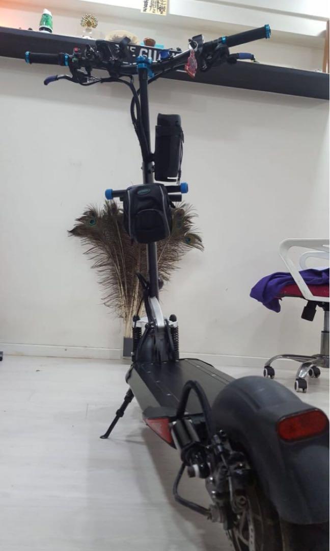Speedway 4 , Sports Equipment, PMDs, E-Scooters & E-Bikes, E-Scooters ...