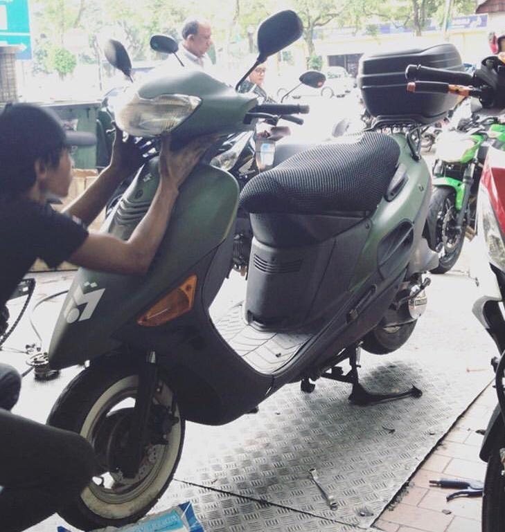 Suzuki vs150, Motorbikes on Carousell