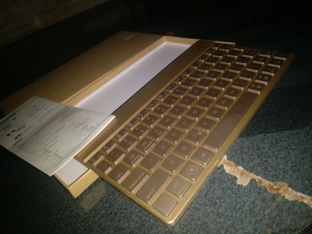 Bluetooth keyboard for ios andriod and windows, Computers & Tech, Parts ...