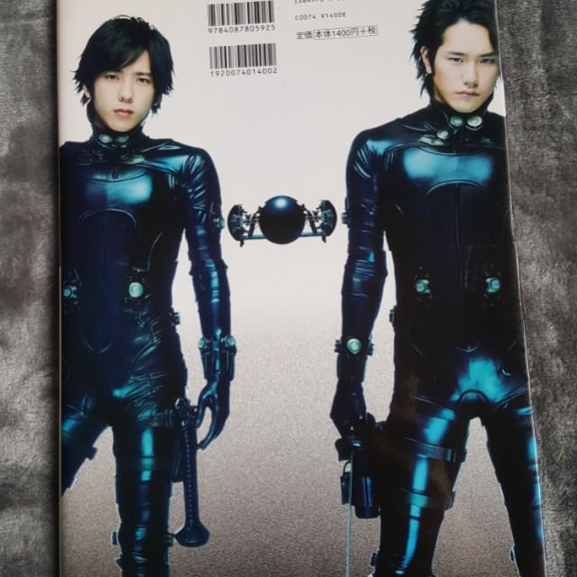 Gantz live action visual book, Hobbies & Toys, Memorabilia & Collectibles, Fan Merchandise on ...