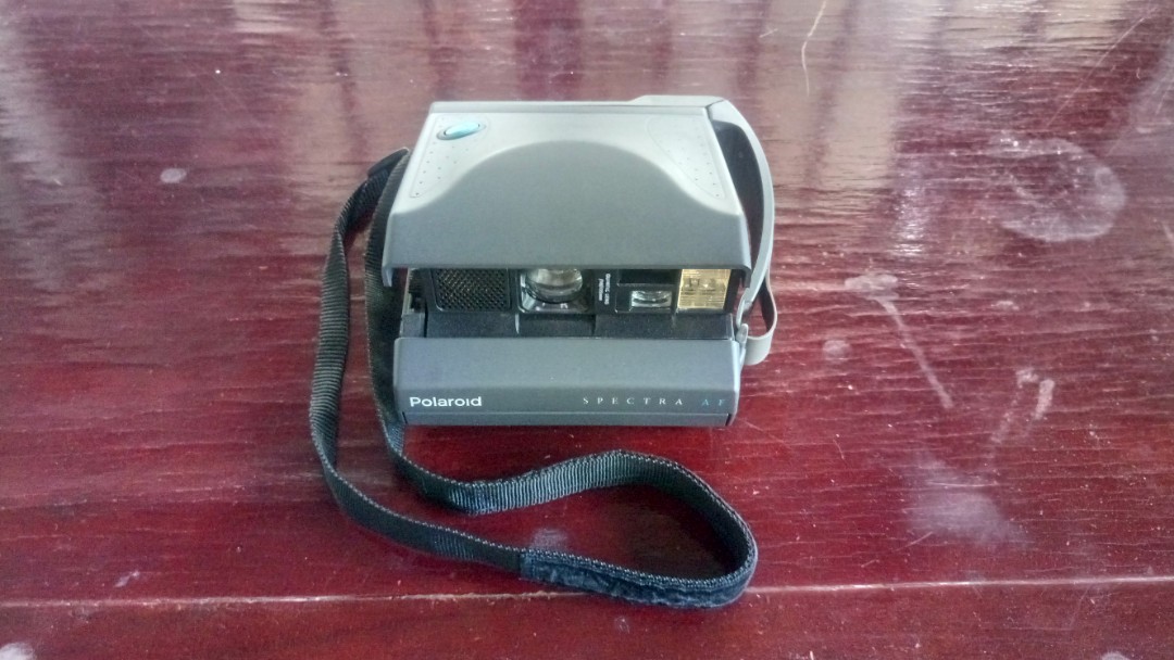 Polaroid Spectra 2 AF Instant Camera, Photography, Cameras on Carousell