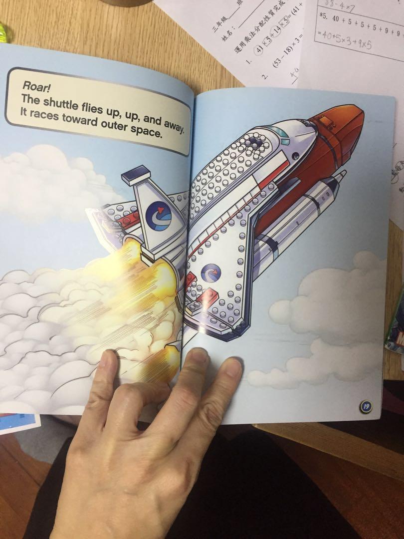 Scholastic- Lego City 3,2,1 Lift off, 興趣及遊戲, 書本 & 文具, 小朋友書 on Carousell