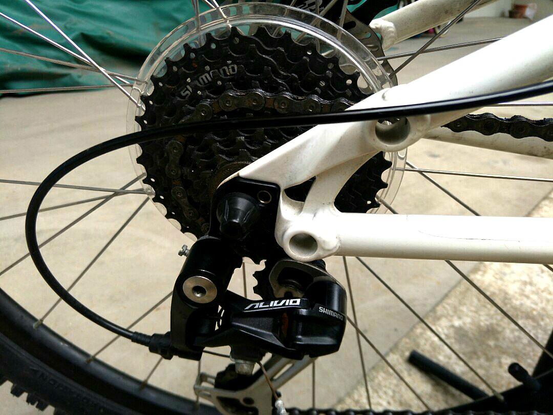 GT Sensor 4.0 full suspension, size M, Sports Equipment, Bicycles ...