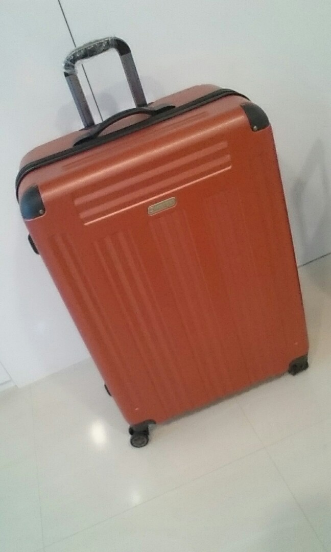 Slazenger Travel Luggage - Large 30 inch, Hobbies & Toys, Travel ...