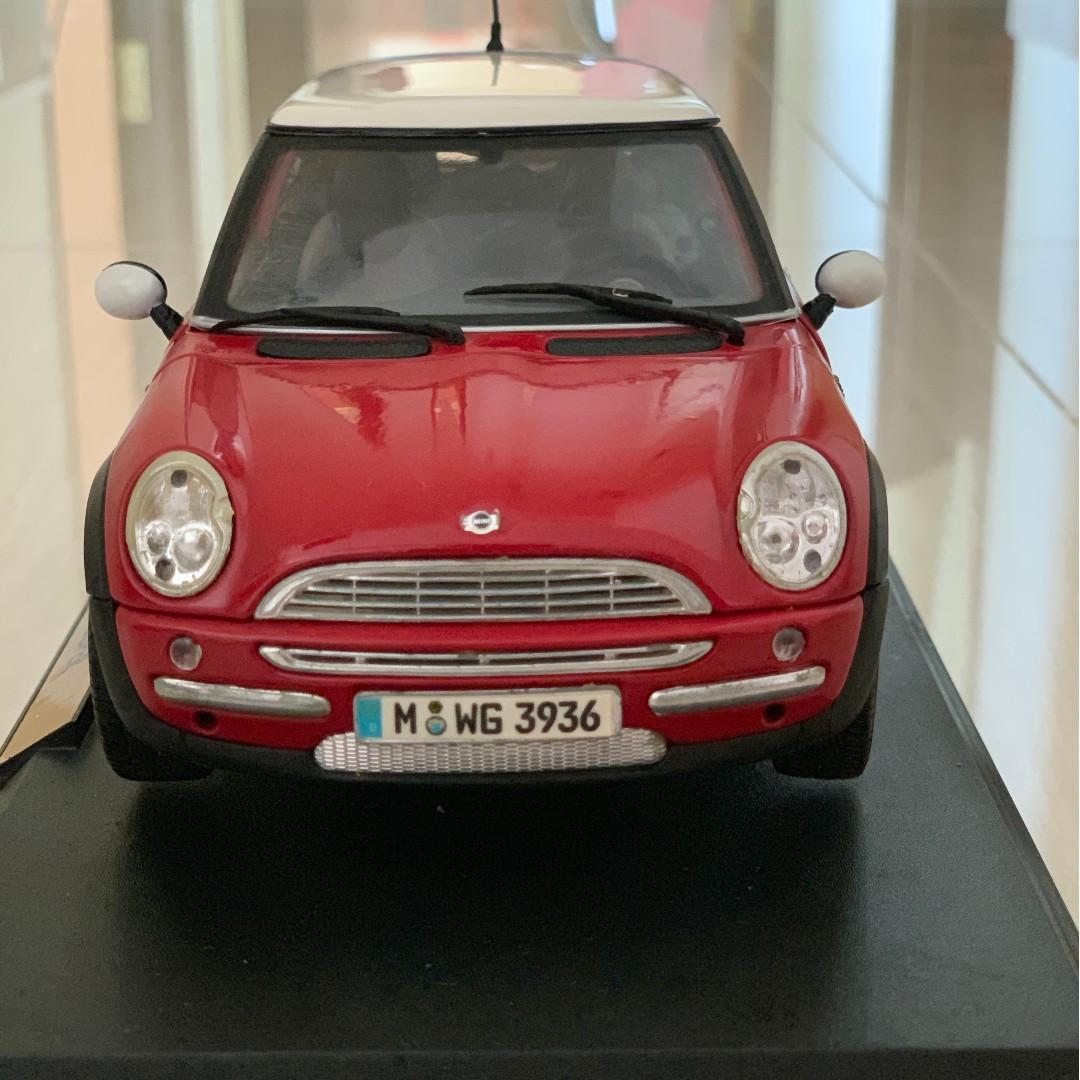 MAISTO MINI COOPER Special Edition 1:18 Scale, Hobbies & Toys, Toys ...