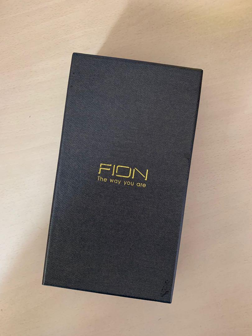 NEW Fion Wallet, Women's Fashion, Bags & Wallets, Wallets & Card ...
