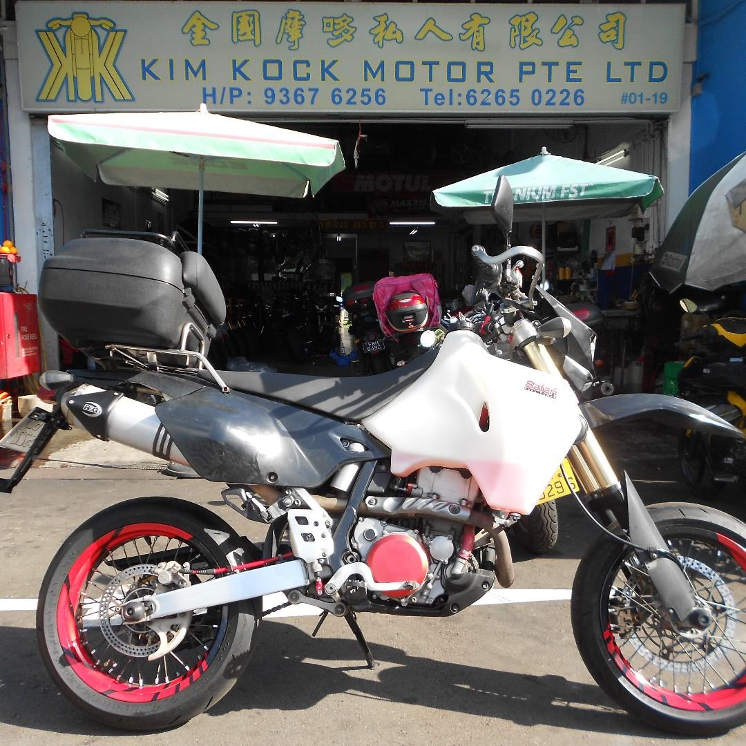 Safari Singapore Suzuki DRZ400SM DRZ400S DRZ400E 17 Litres 28 Litres ...