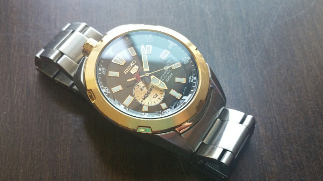 Seiko 5 Sports SSA172J1 50th anniversary Spacewalk / Unicorn, Mobile ...