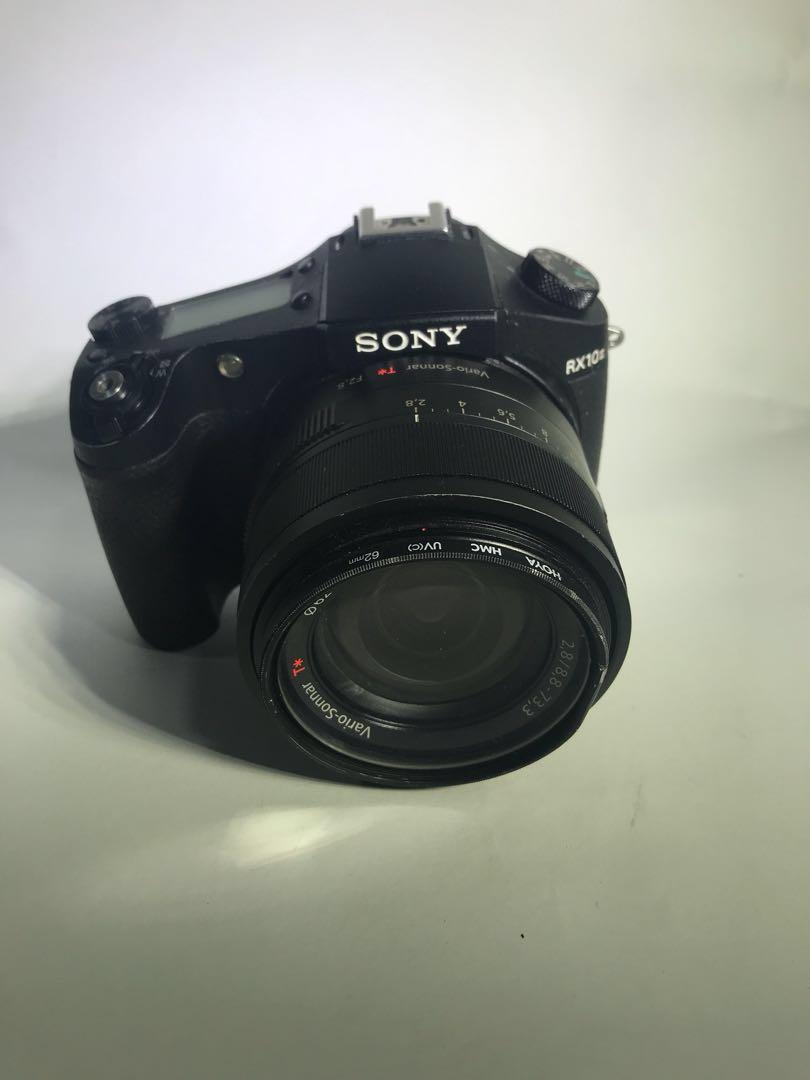 Sony rx10 ii rx 10 mark 2, Photography, Cameras on Carousell