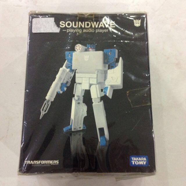 Takara Tomy Transformers Music Label "Soundwave", Hobbies & Toys, Toys ...