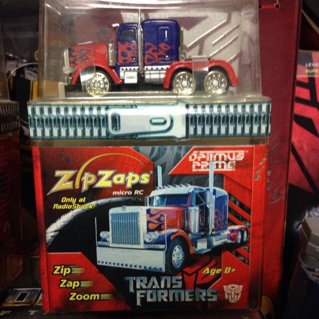 Transformers ZipZaps Micro RC Optimus Prime, Hobbies & Toys, Toys ...