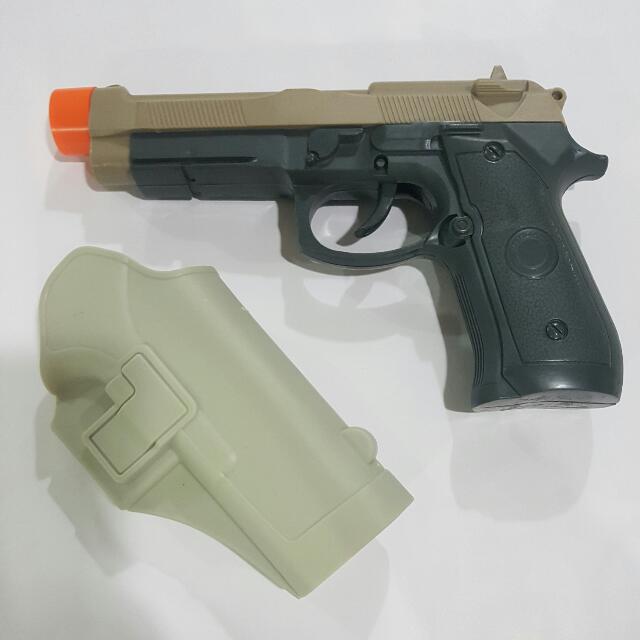 1:1 Beretta M9 With Hard Holster, Hobbies & Toys, Toys & Games on Carousell