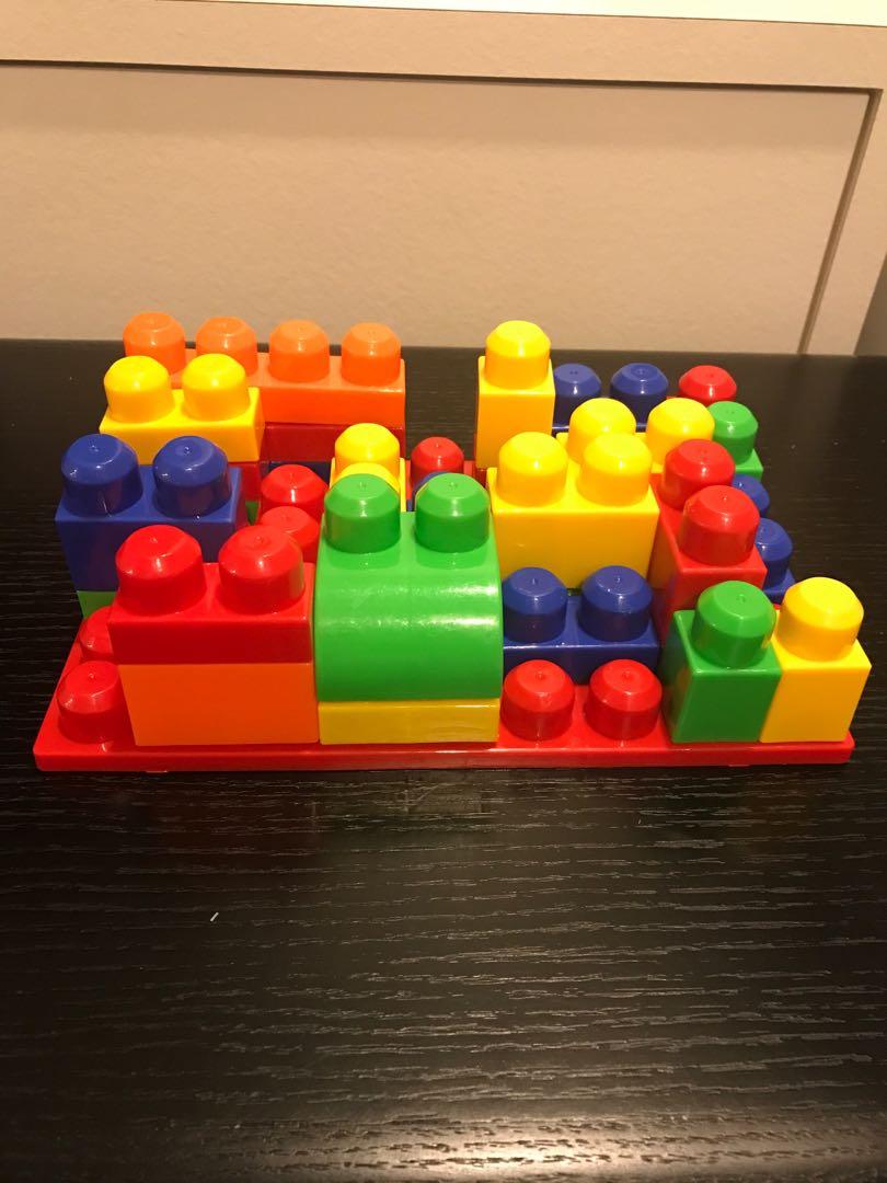 Building blocks, Hobbies & Toys, Toys & Games on Carousell