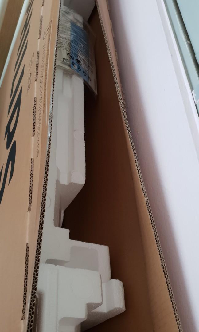 Empty box philips 65 inch tv box (empty), TV & Home Appliances, TV ...