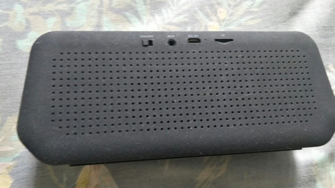 Sansui T26 Radio MP3 Alarm Clock, Audio, Portable Music Players on ...