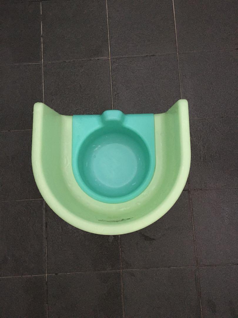 Hardly used potty : free., Babies & Kids, Infant Playtime on Carousell