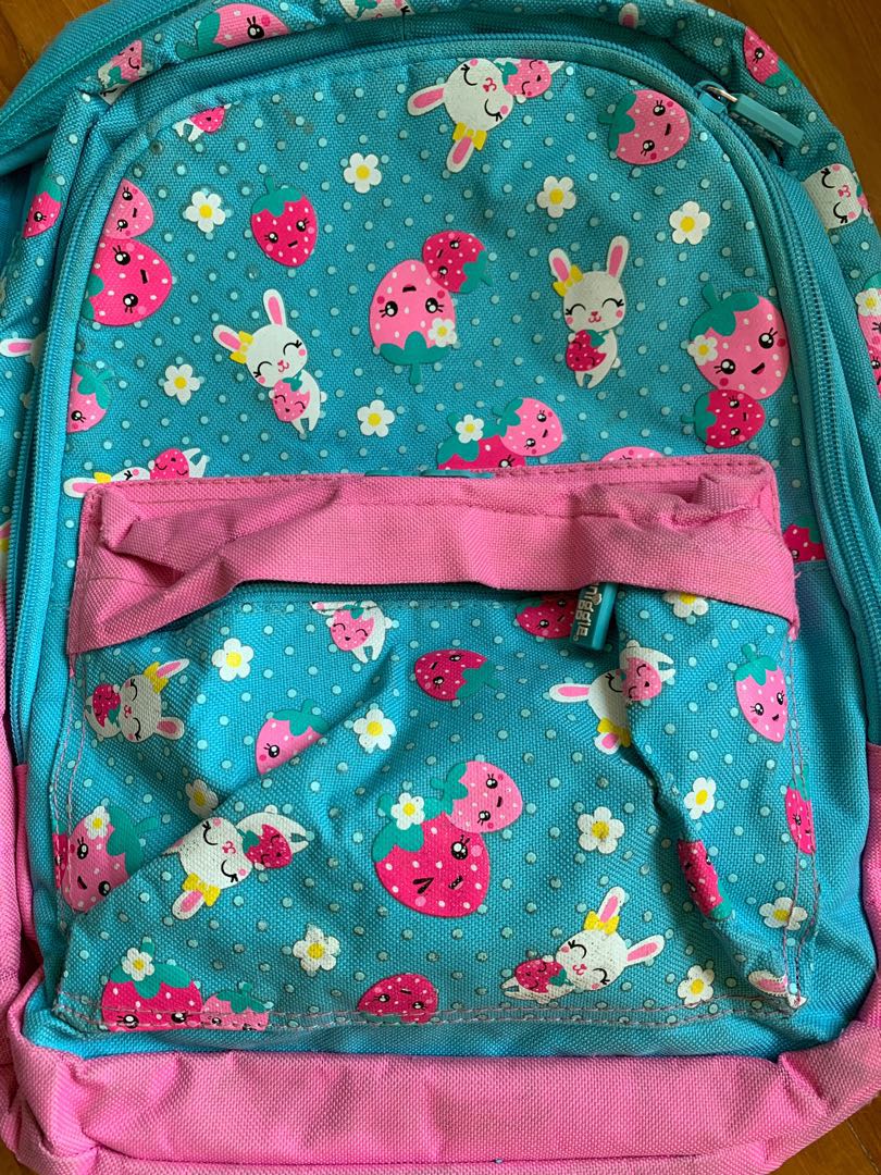 Smiggle Bag school bag, Babies & Kids, Going Out, Diaper Bags & Wetbags ...