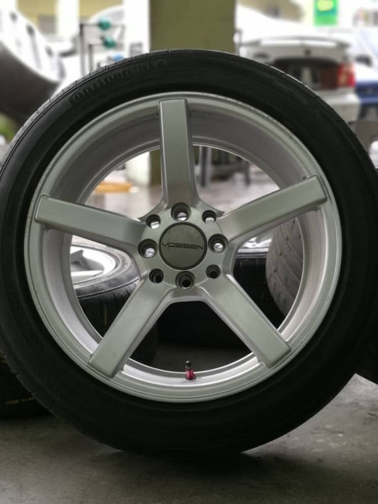 Vossen cv3 16 inch sports rim alza tyre 80%, Auto Accessories on Carousell