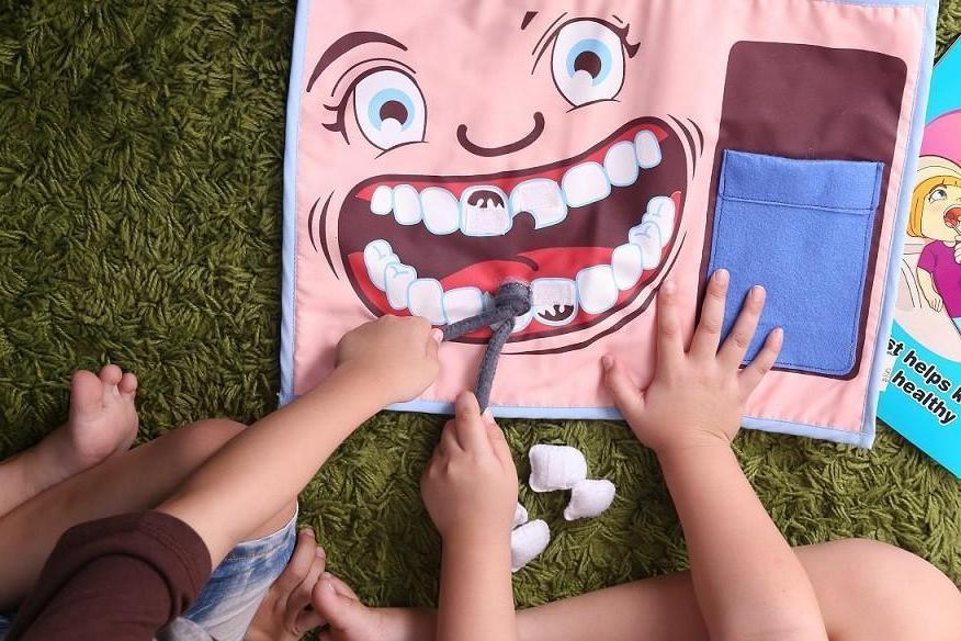 FELT HANDMADE BRUSHING TEETH WALL Hanging CHART - Hygiene Pretend play ...