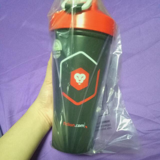 Fitlion Protein Shaker Bottle, Health & Nutrition, Health Supplements ...