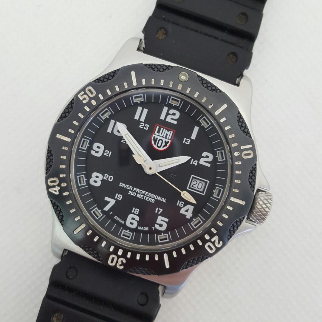 Luminox 8200 Series Men's Watch, Mobile Phones & Gadgets, Wearables ...