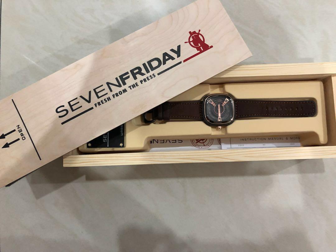 SEVENFRIDAY M2/02, Men's Fashion, Watches & Accessories, Watches on ...