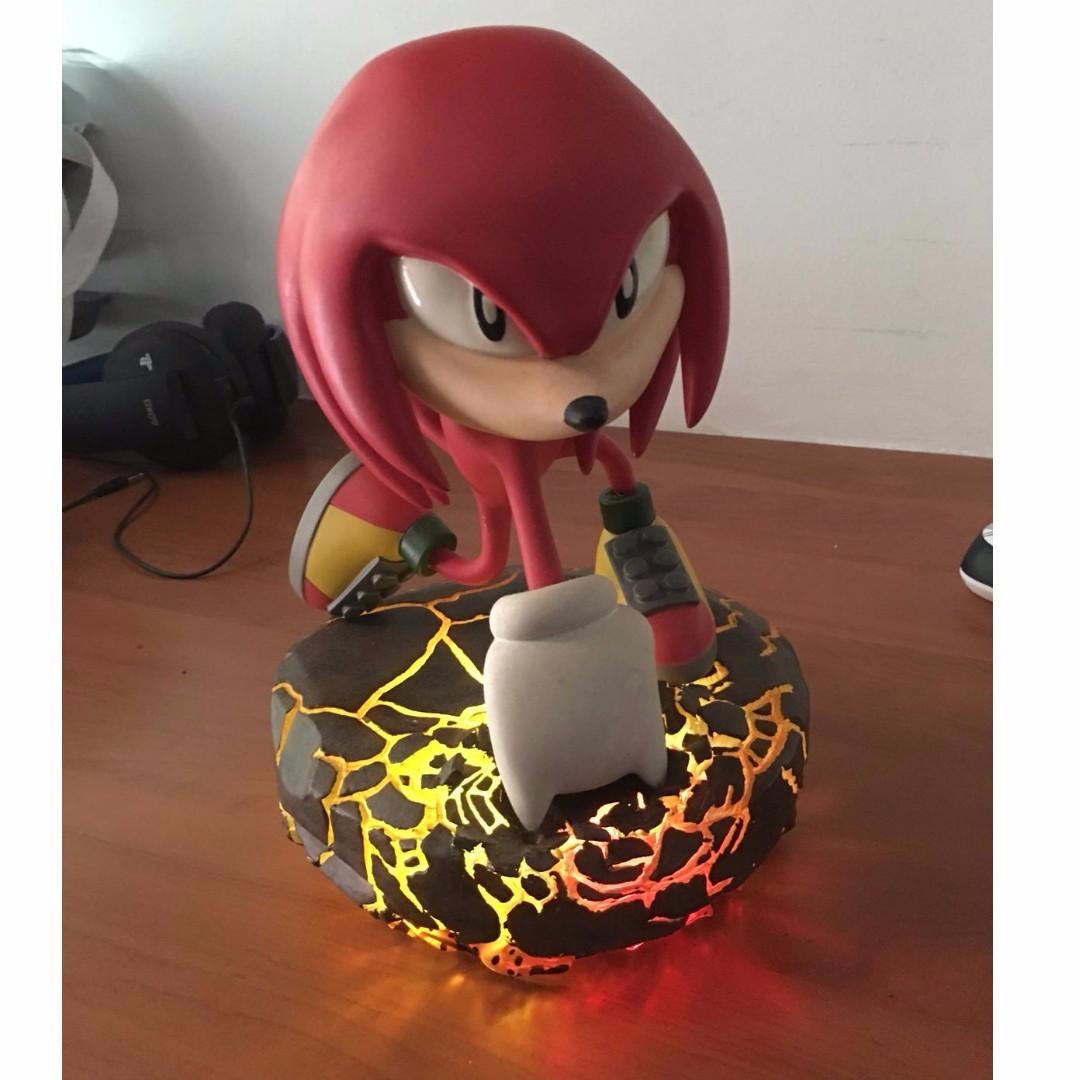 First 4 Figures Knuckles The Echidna Exclusive Statue, Hobbies & Toys ...