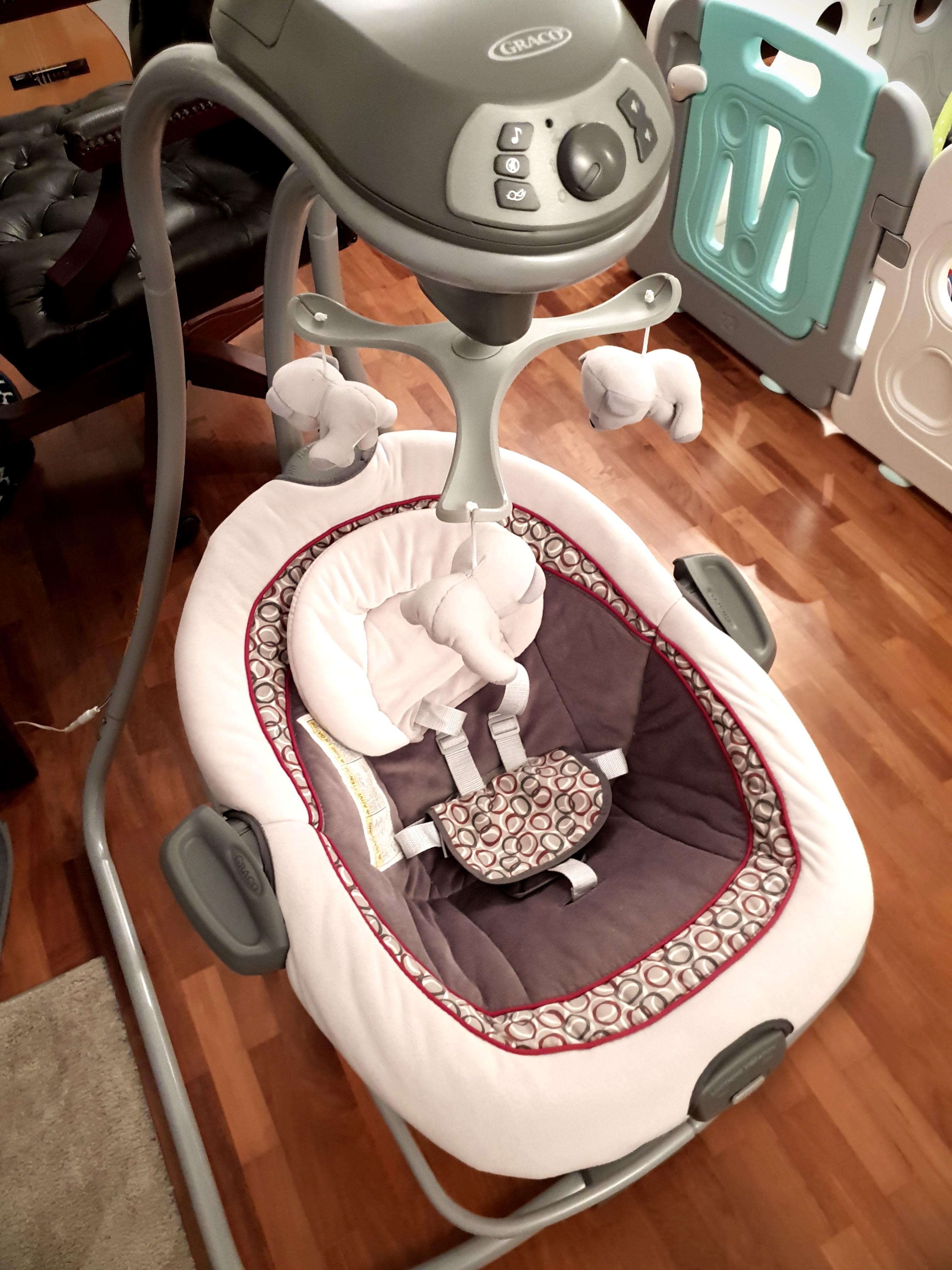 Graco Swing and Rocker 2 in 1, Babies & Kids, Infant Playtime on Carousell