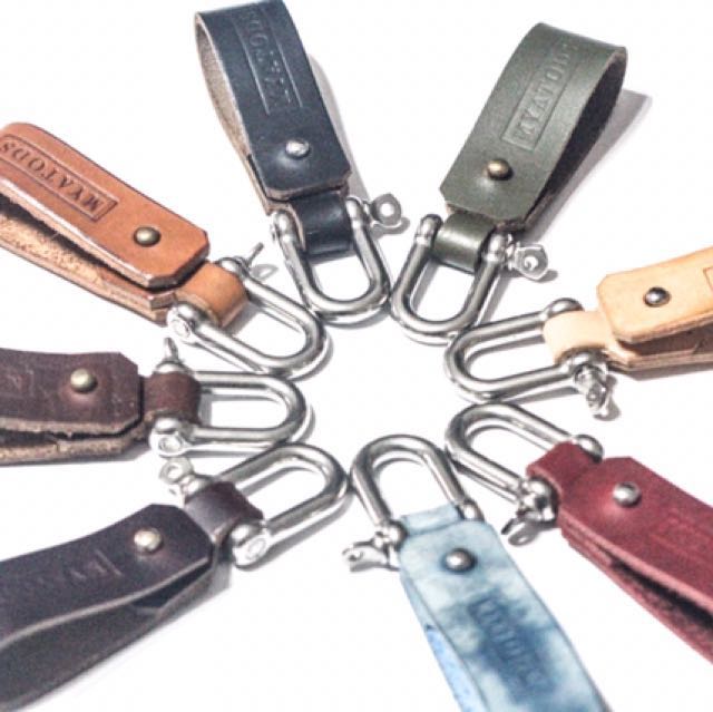 Shackle Key Fob, Hobbies & Toys, Travel, Travel Essentials ...
