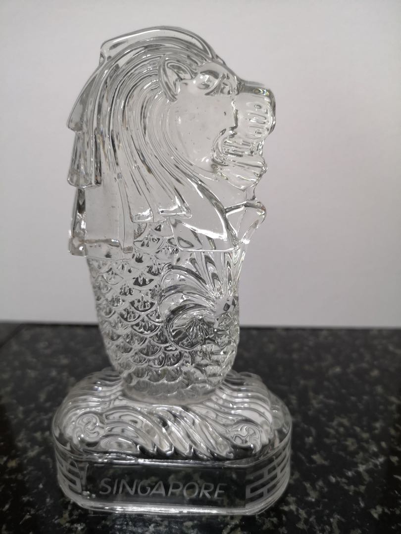 Merlion glass souvenir. Singapore souvenirs. Statuette., Hobbies & Toys ...