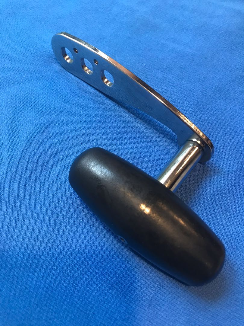 Penn Power Handle (2 nos available), Sports Equipment, Fishing on Carousell