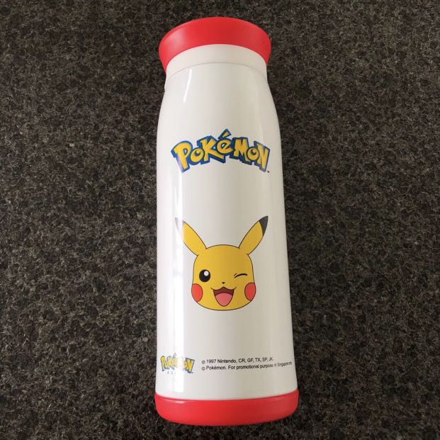 Pokemon Pikachu Thermos water bottle (m mall) 18.5cm x 7cm x 7cm ...