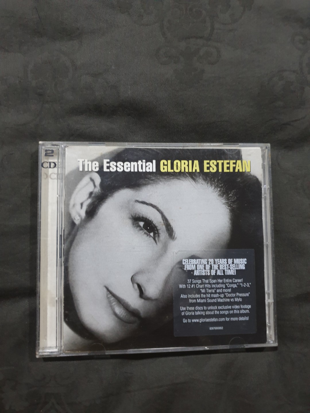 The Essential - Gloria Estefan (2 CDS), Hobbies & Toys, Music & Media, CDs & DVDs on Carousell
