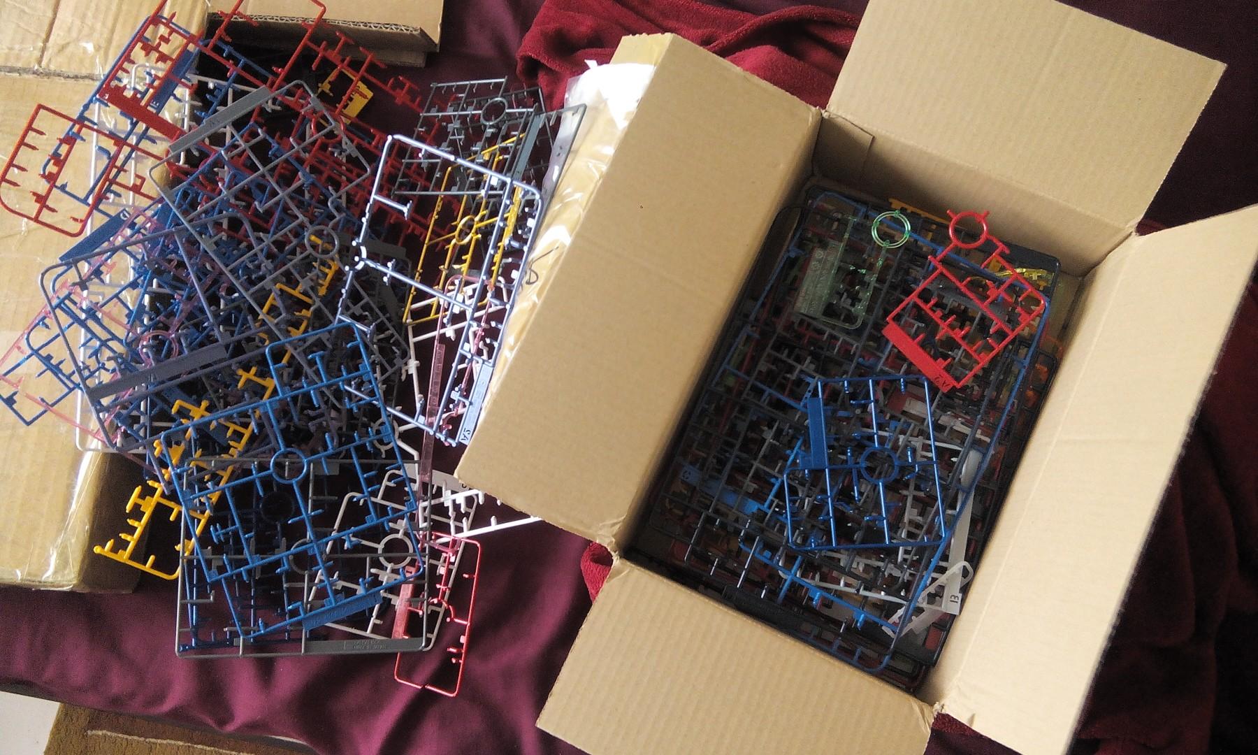 Gundam Extra Empty Runners 200+, Hobbies & Toys, Toys & Games on Carousell