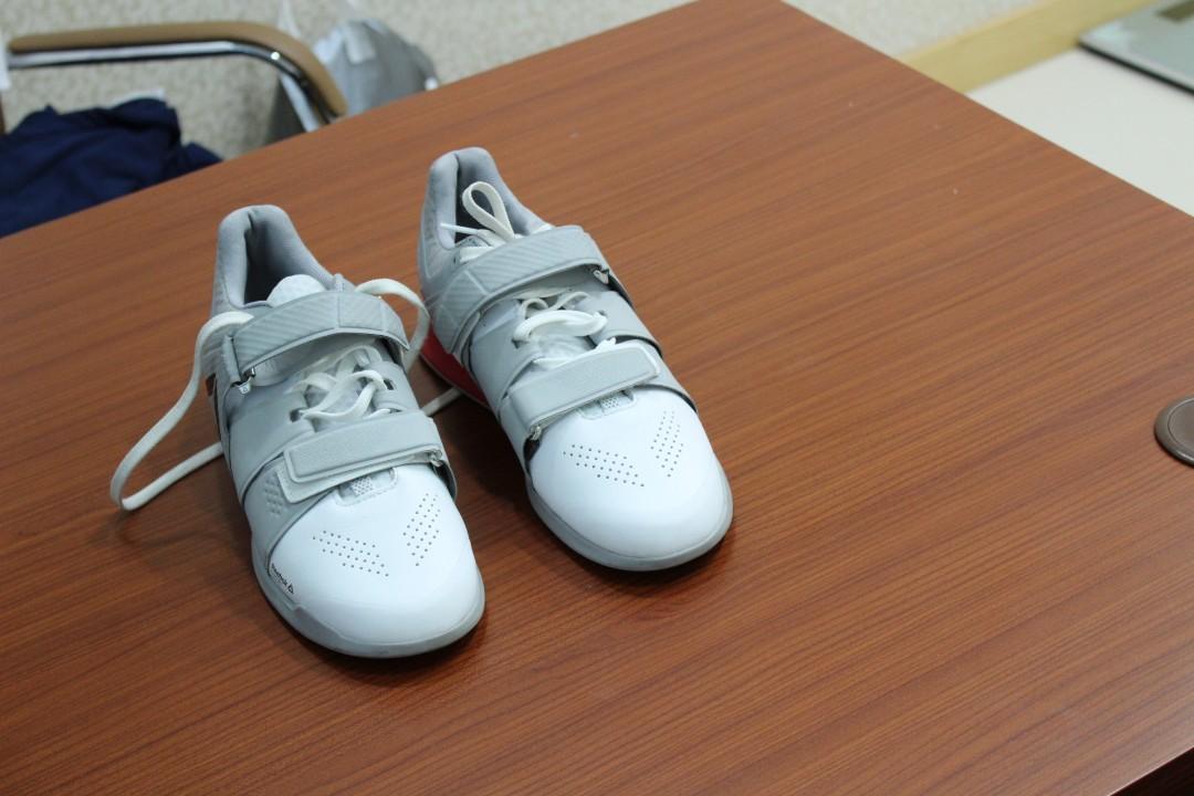 Reebok Legacy Lifter Powerlifting squat shoes sepatu squat, Olah Raga ...