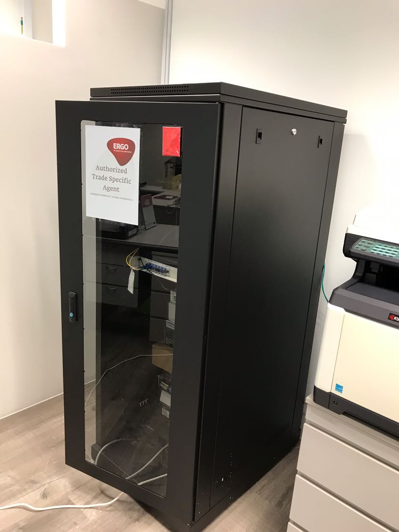 Server Rack, Furniture & Home Living, Furniture, Shelves, Cabinets ...